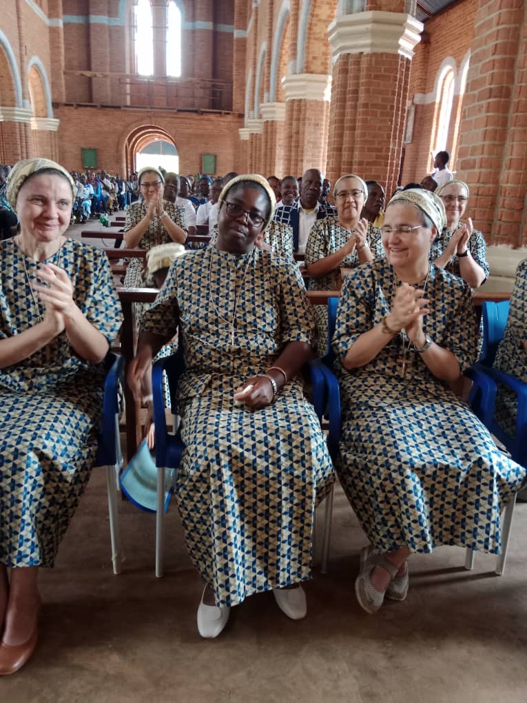 2Bodas de plata de Blandine Muswamba - Religiosas Pureza de María